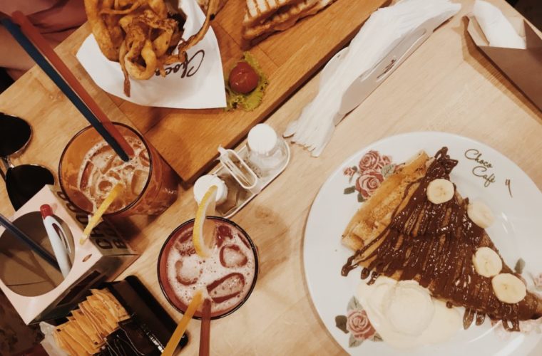 Terminal F Split, a new restaurant designed as aerodrome