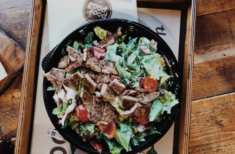 Terminal F Split, a new restaurant designed as aerodrome