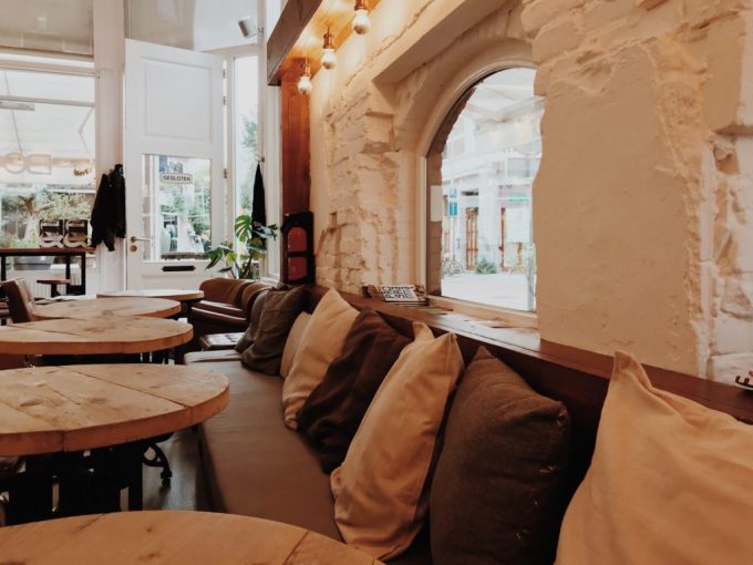 Caffe Booon, the place for a relaxed conversation with good coffee