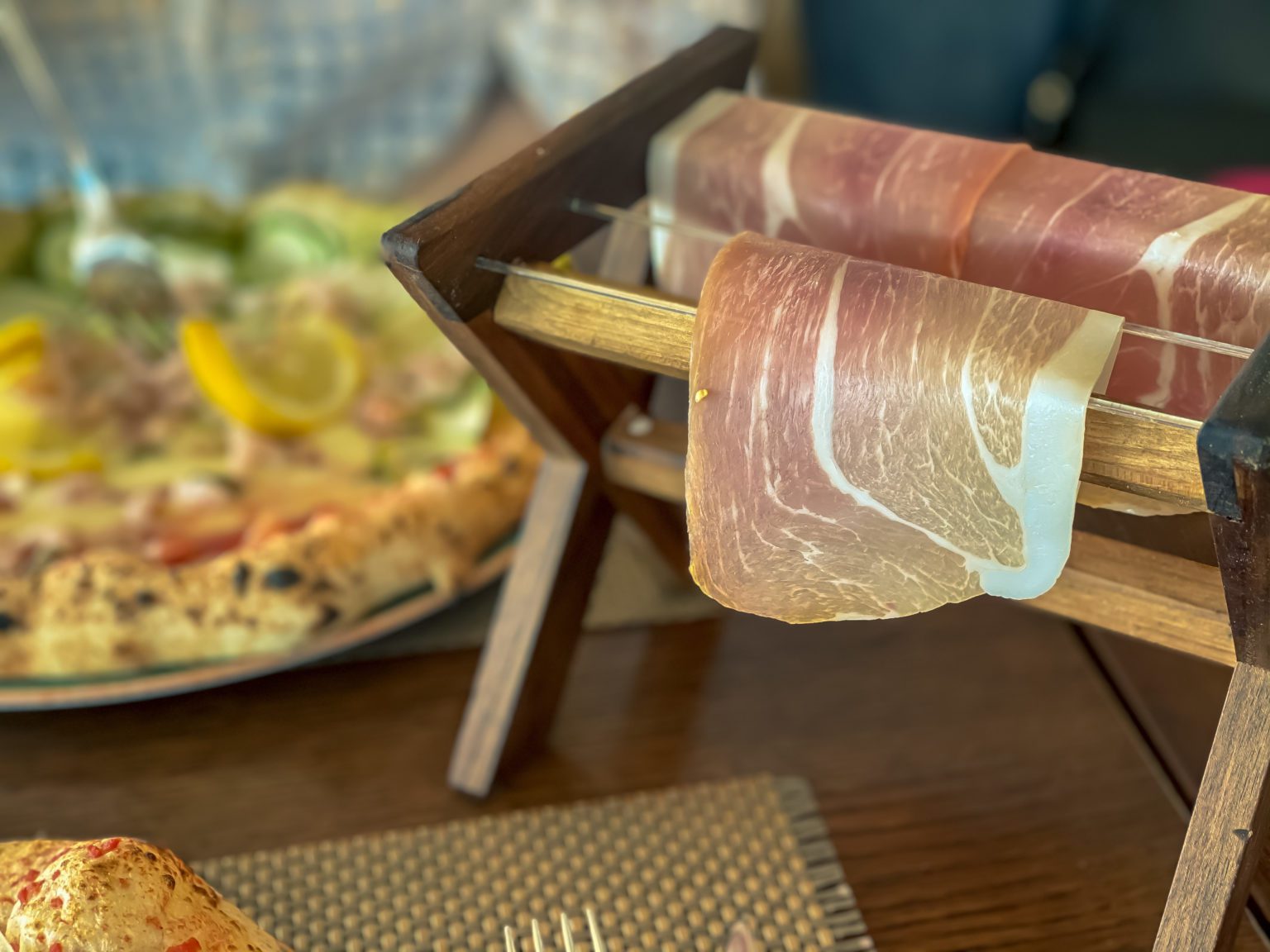 Gourmet Bar Basta Split, like in the best Italian pizzerias in Italy